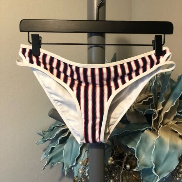 l*space | Swim | L Space Striped Bikini Bottoms Size Medium New | Poshmark